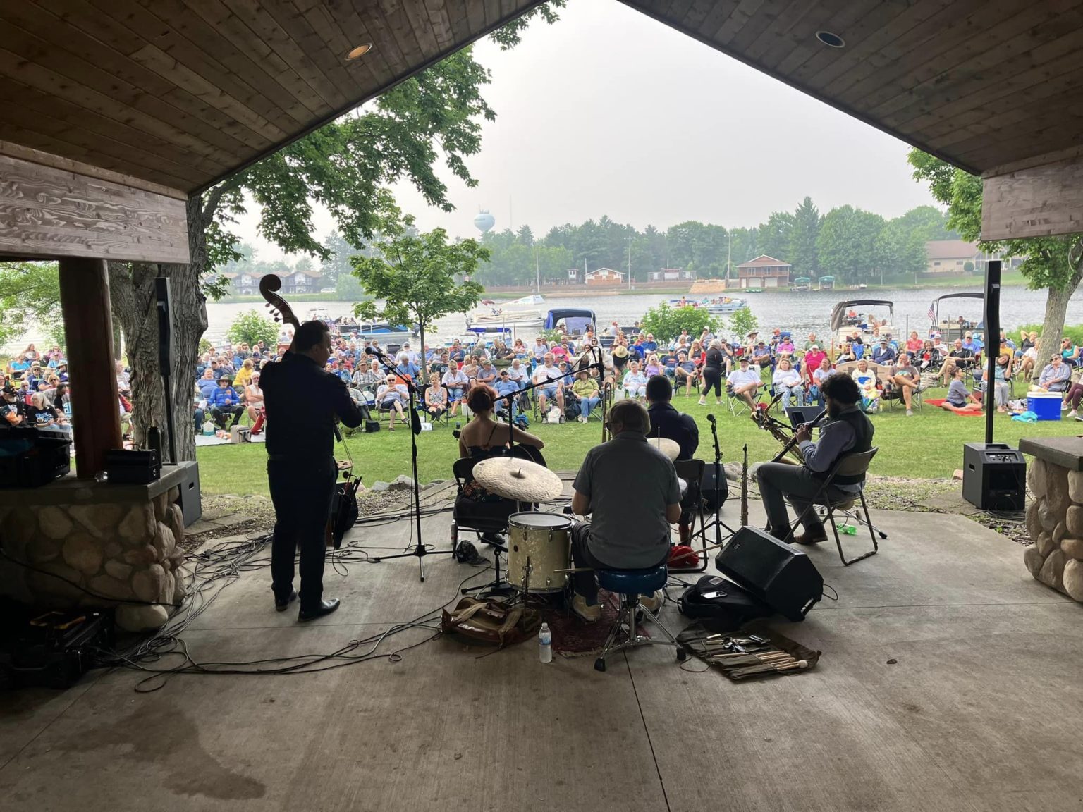 Tomahawk Music On The River